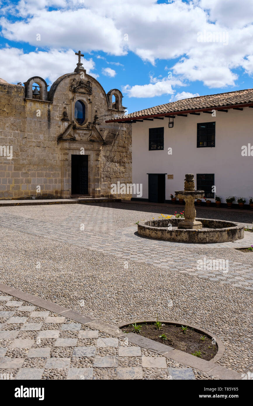 Complejo arqueologico hi-res stock photography and images - Alamy
