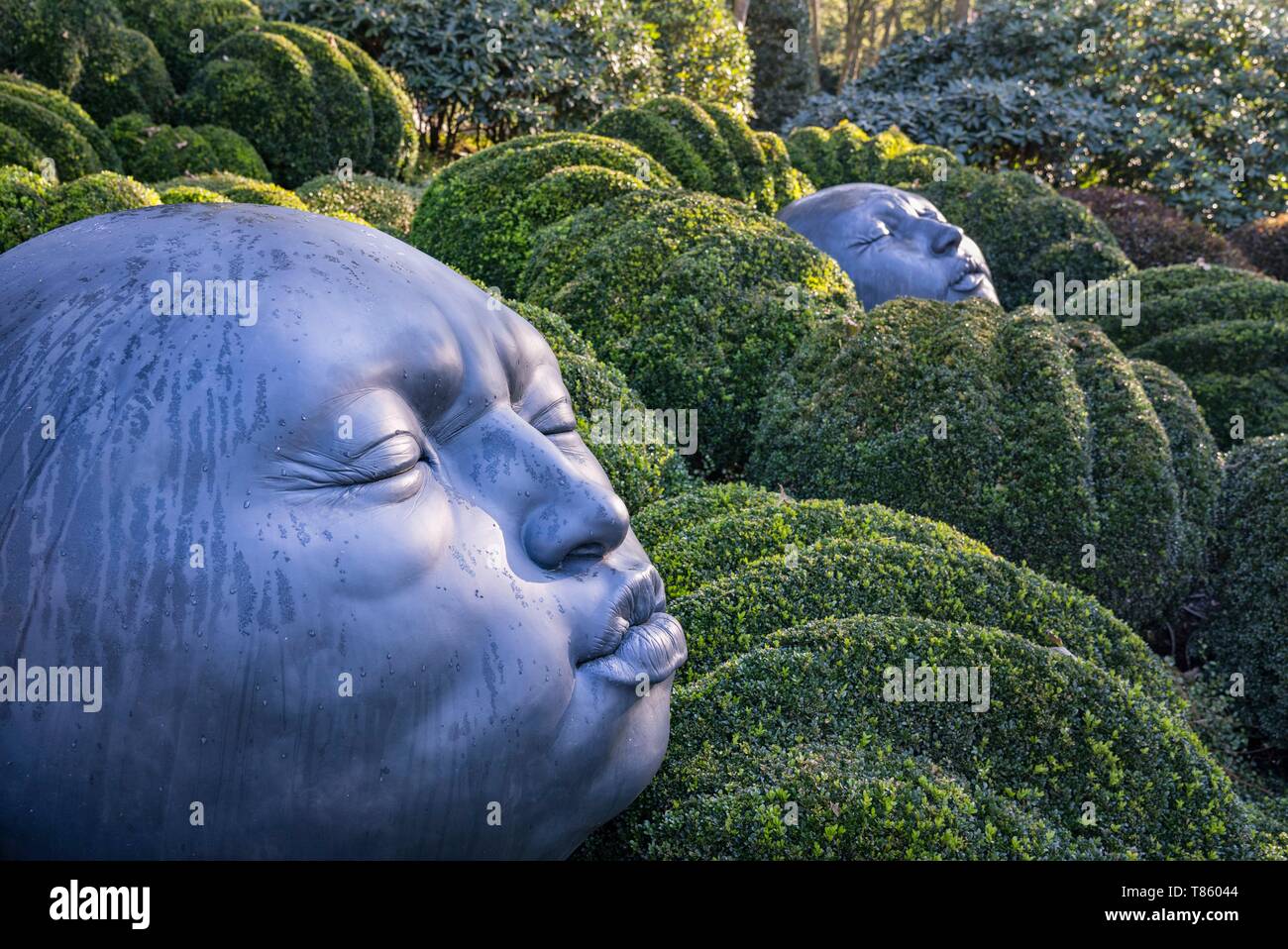 Rain etretat hi-res stock photography and images - Alamy