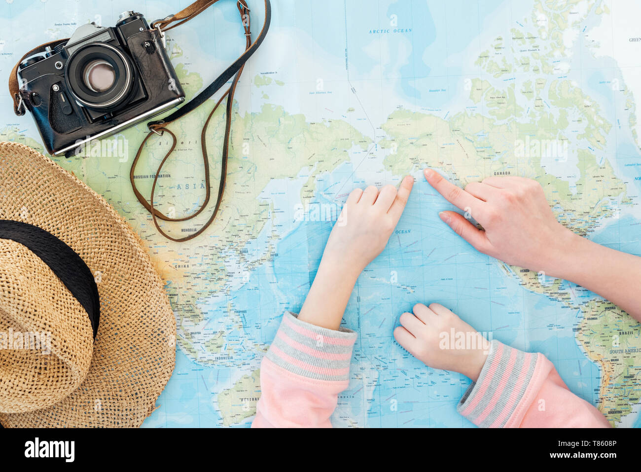 Kid Pointing Map High Resolution Stock Photography and Images - Alamy