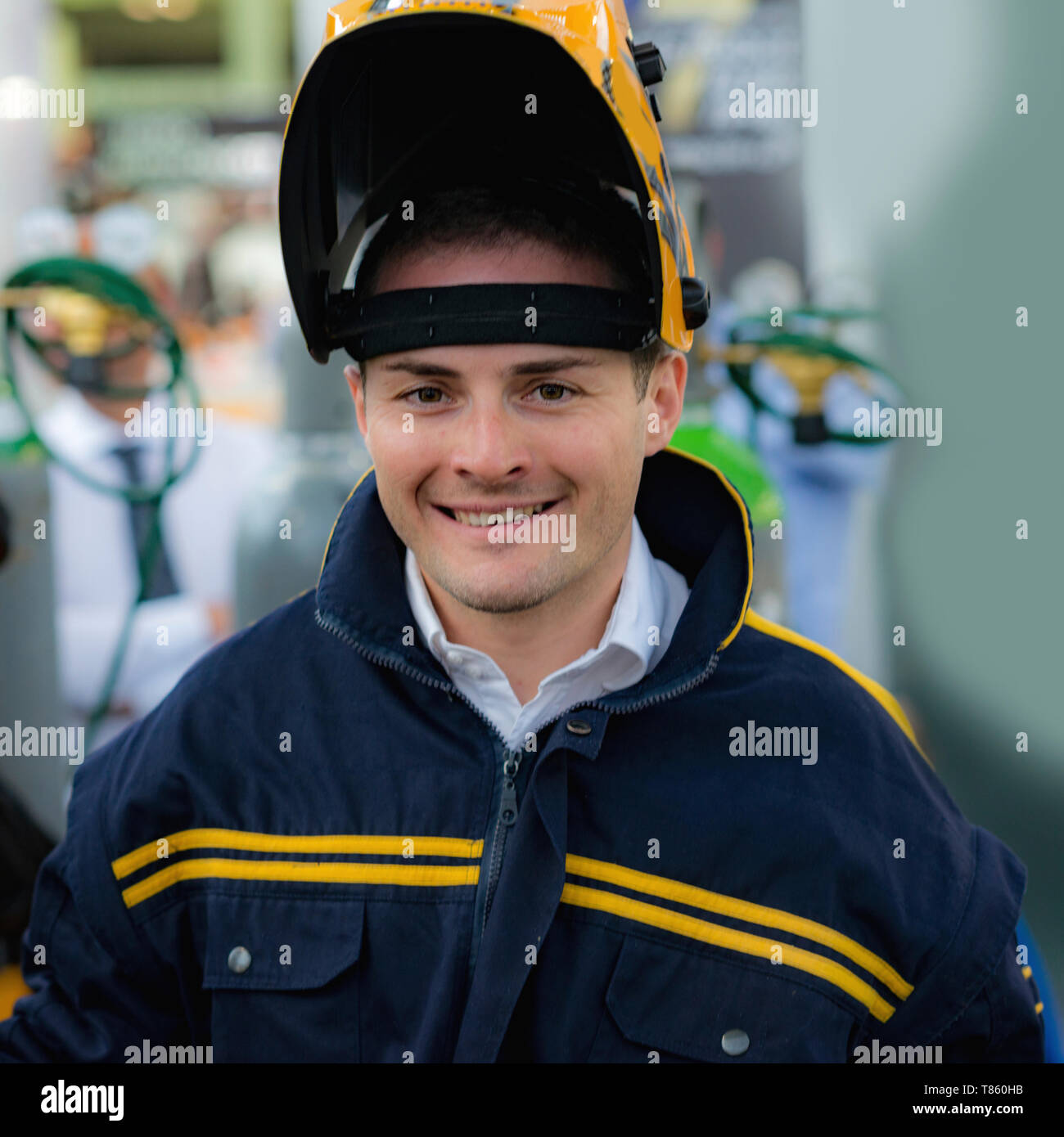 Portrait of welder welding welder hi-res stock photography and images ...