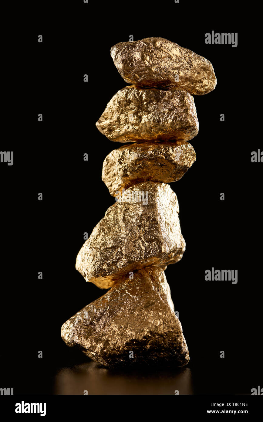 Shiny stones hi-res stock photography and images - Alamy