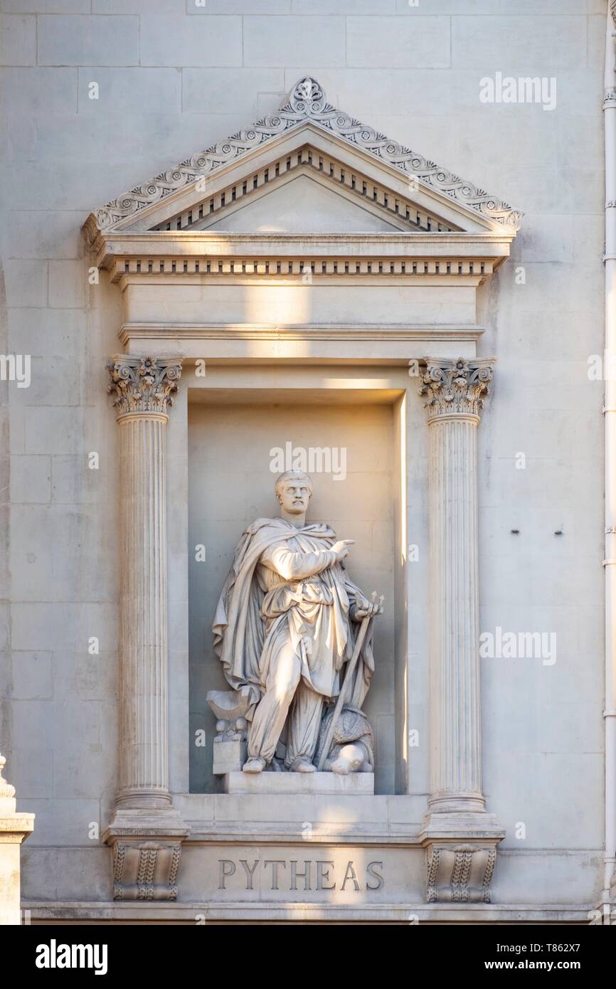 Pytheas statue hi-res stock photography and images - Alamy