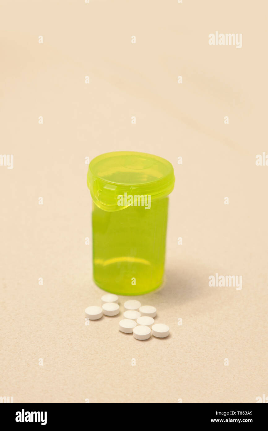 Prescription pills on bathroom sink hi-res stock photography and images ...