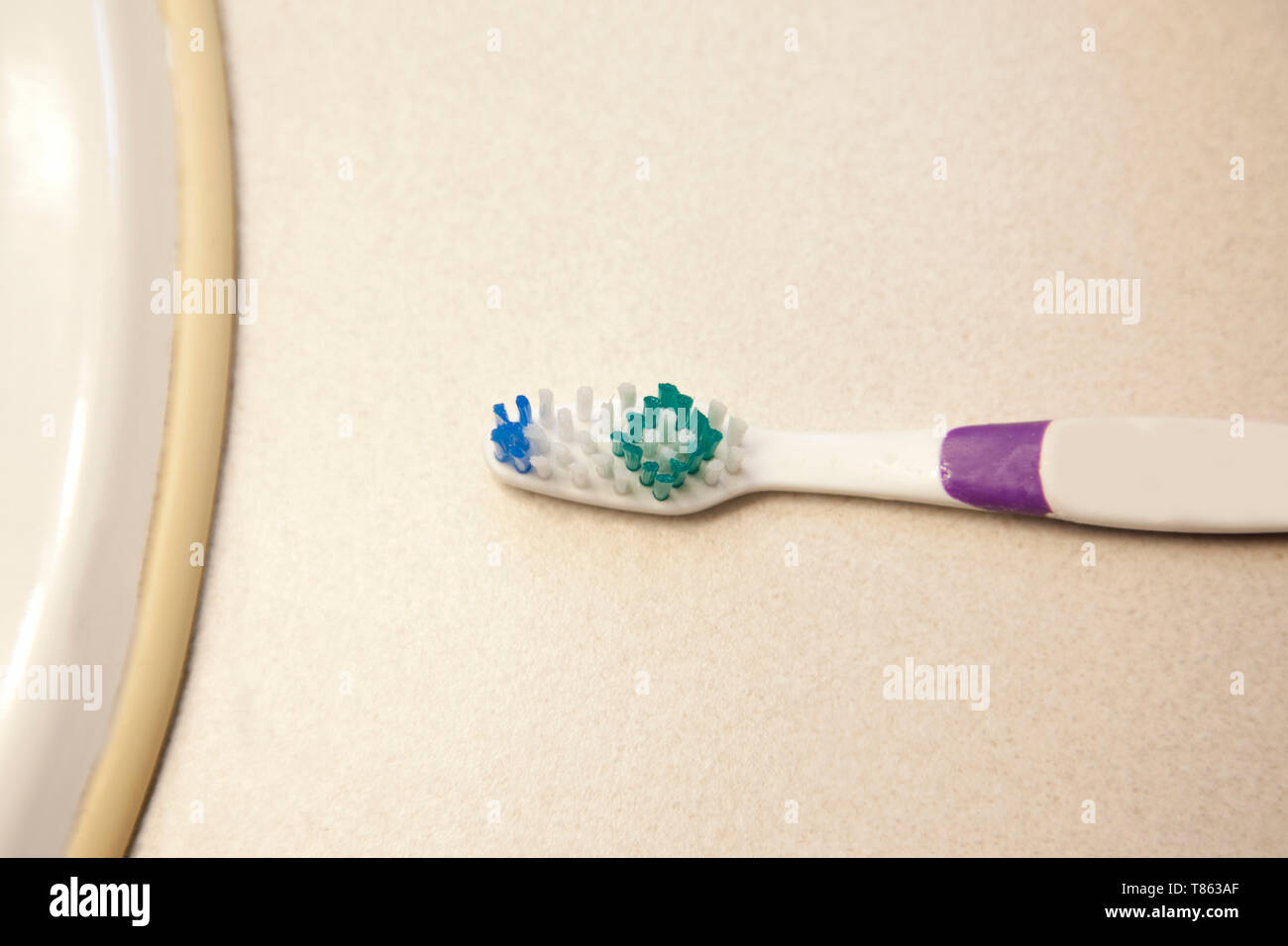 Counter top wash basin hi-res stock photography and images - Alamy