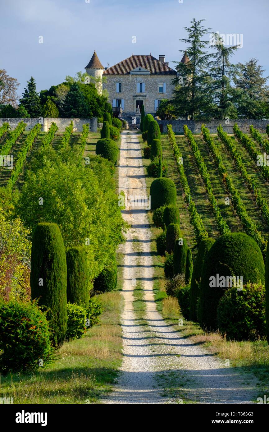 Chateau de chambert hi-res stock photography and images - Alamy