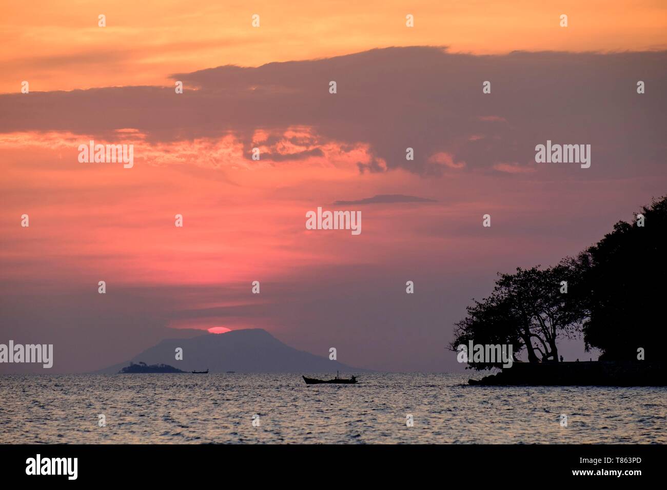 Cambodia, Kep province, Kep, the beach Stock Photo - Alamy
