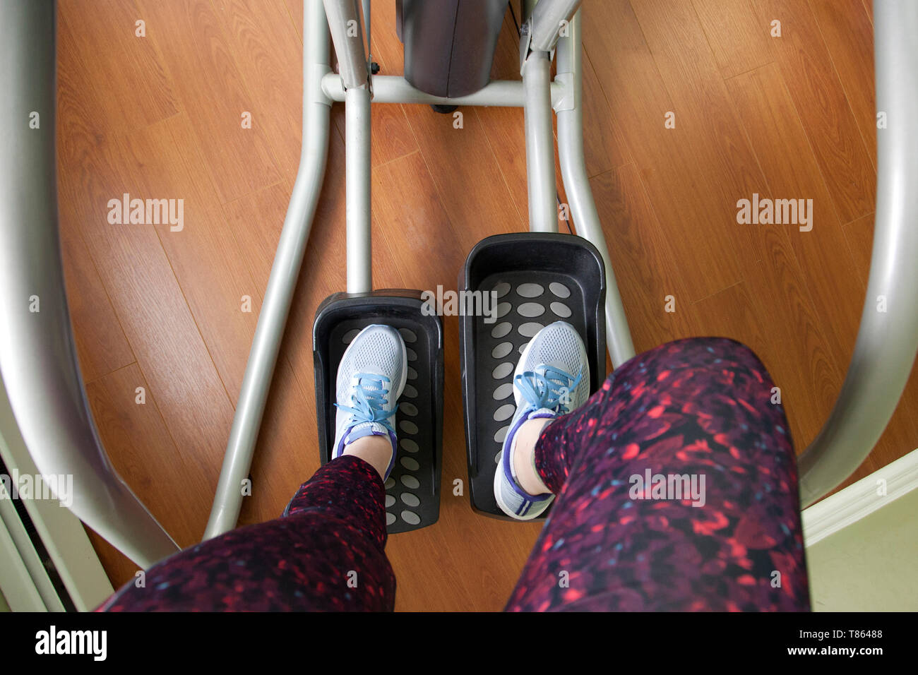 Tight start hi-res stock photography and images - Alamy