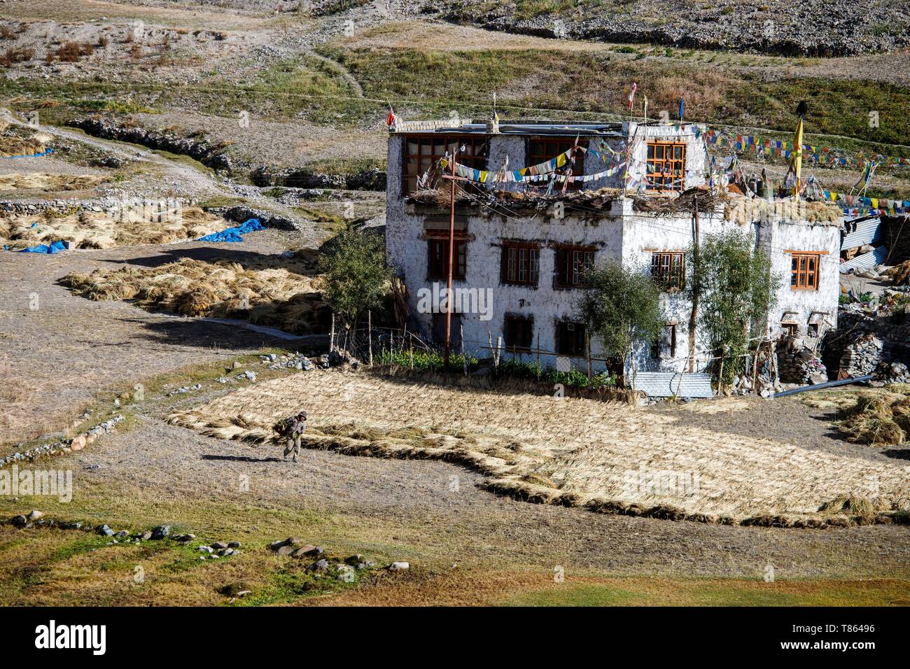 Zanskar house hi-res stock photography and images - Alamy