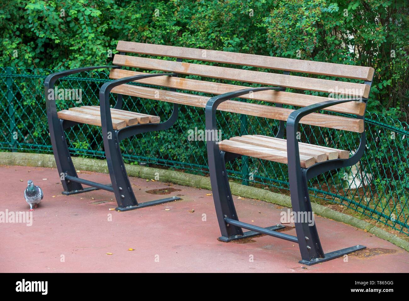 France, Hauts de Seine, Puteaux, disabled special bench Stock Photo - Alamy