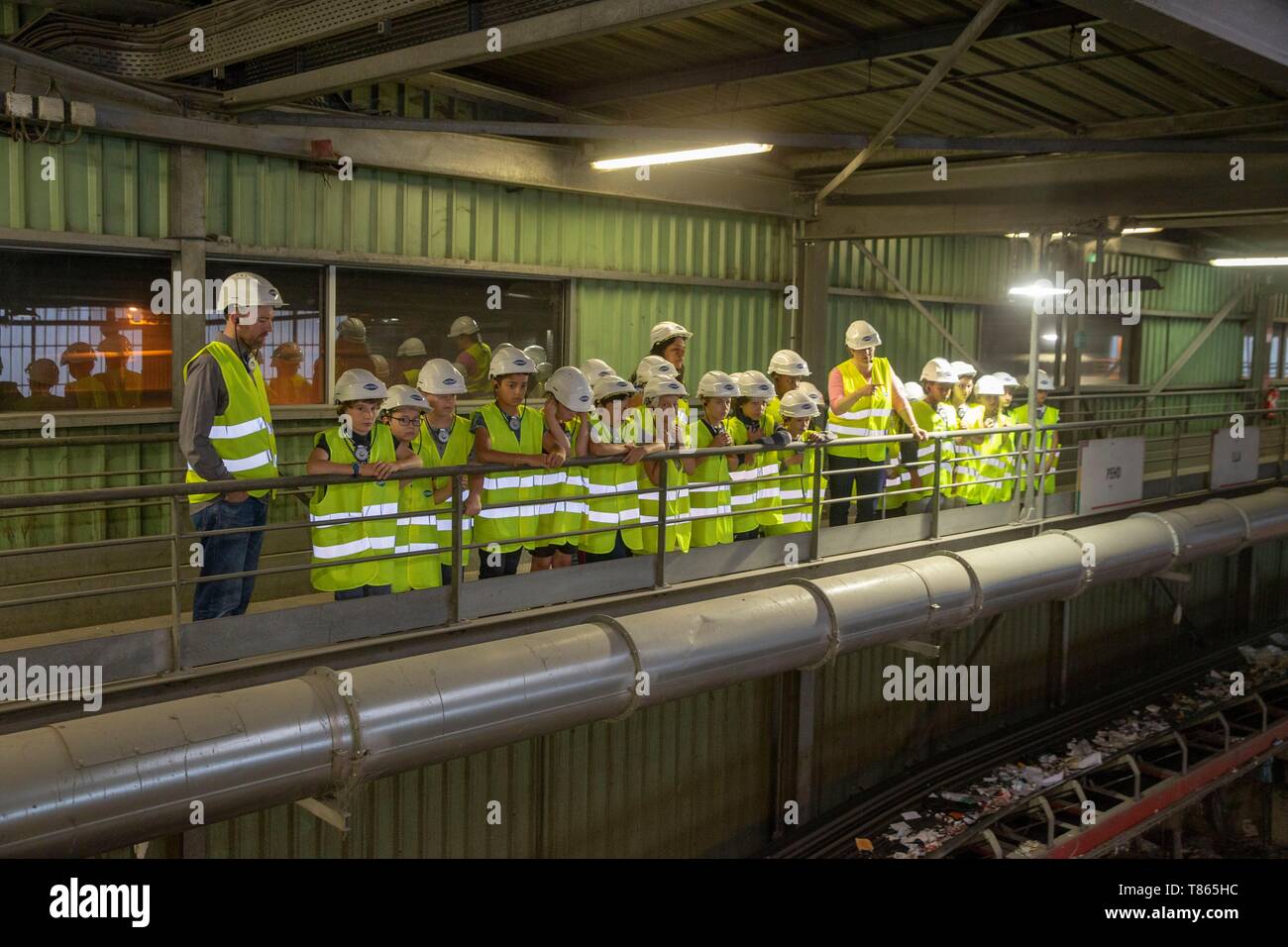 Waste sorting center High Resolution Stock Photography and Images - Alamy