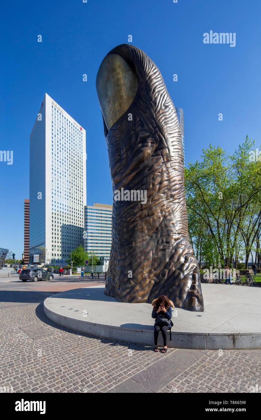 Block of woman sculpture hi-res stock photography and images - Alamy