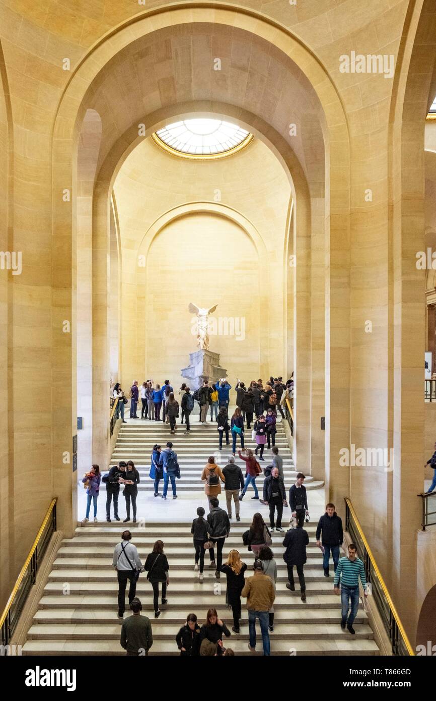 Louvre museum staircase hi-res stock photography and images - Alamy