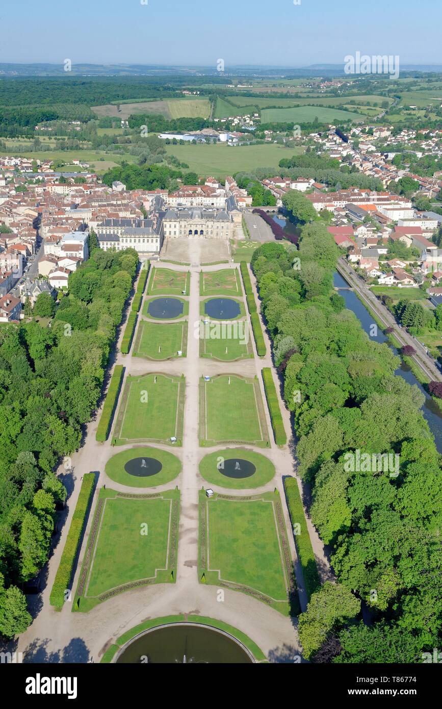 France luneville castle gardens hi-res stock photography and images - Alamy