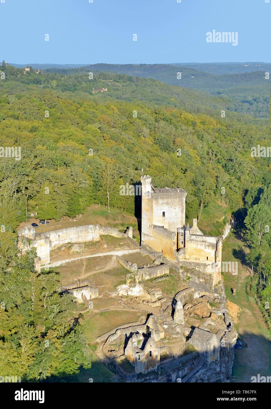 Chateau de commarque hi-res stock photography and images - Alamy