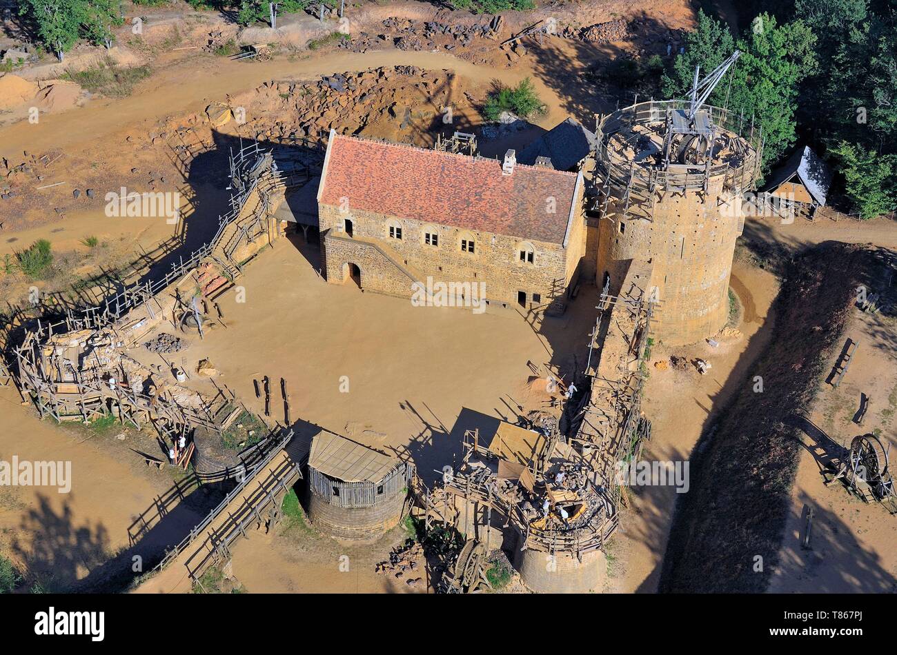Medieval construction hi-res stock photography and images - Alamy