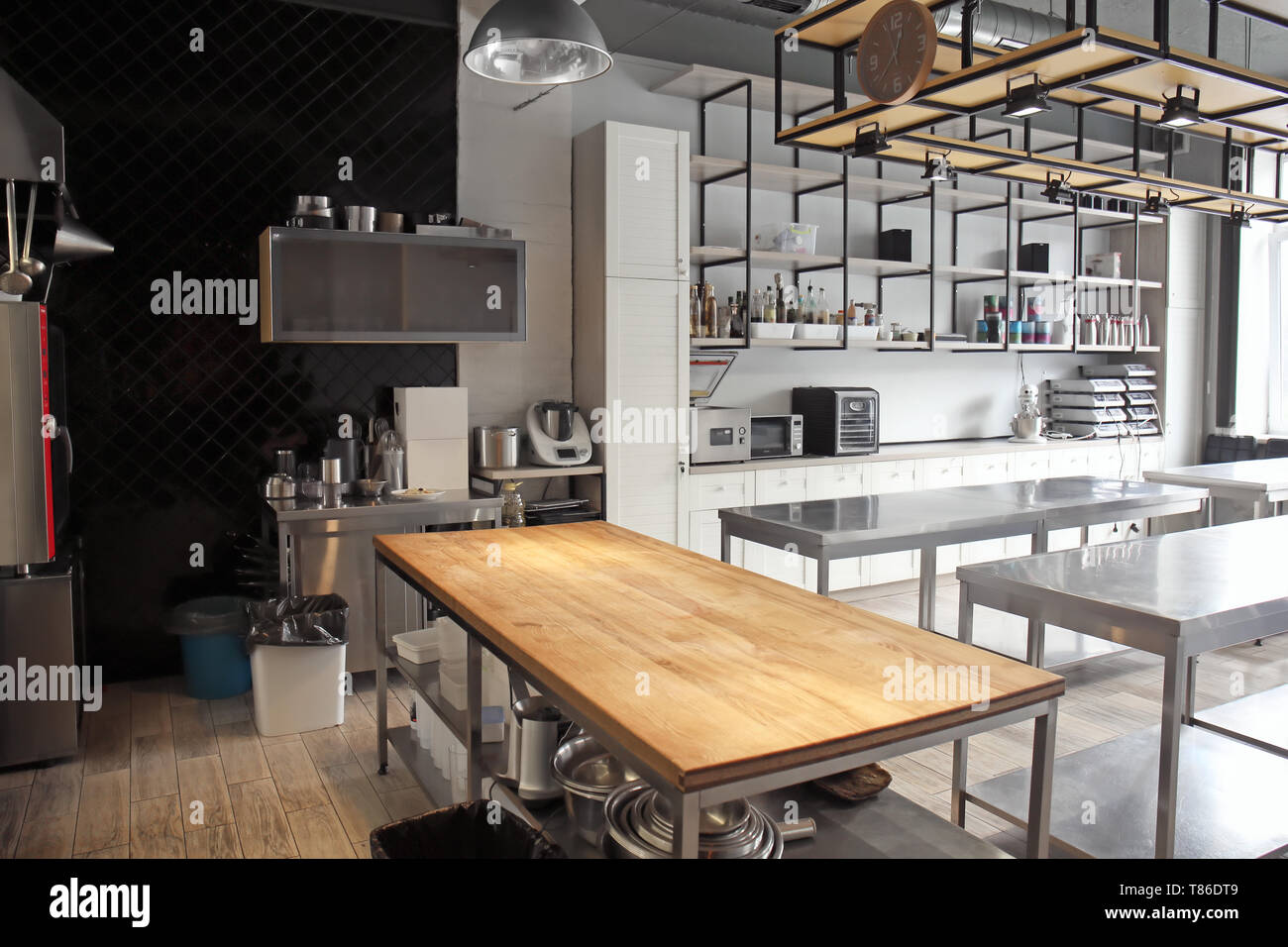 Interior of professional kitchen in restaurant Stock Photo - Alamy