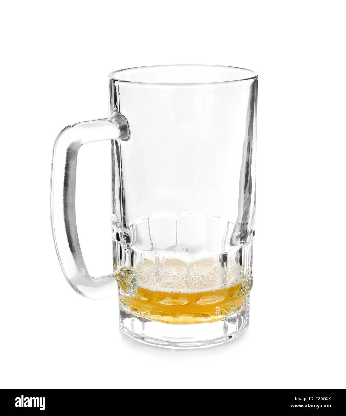 Almost empty pint glass hi-res stock photography and images - Alamy