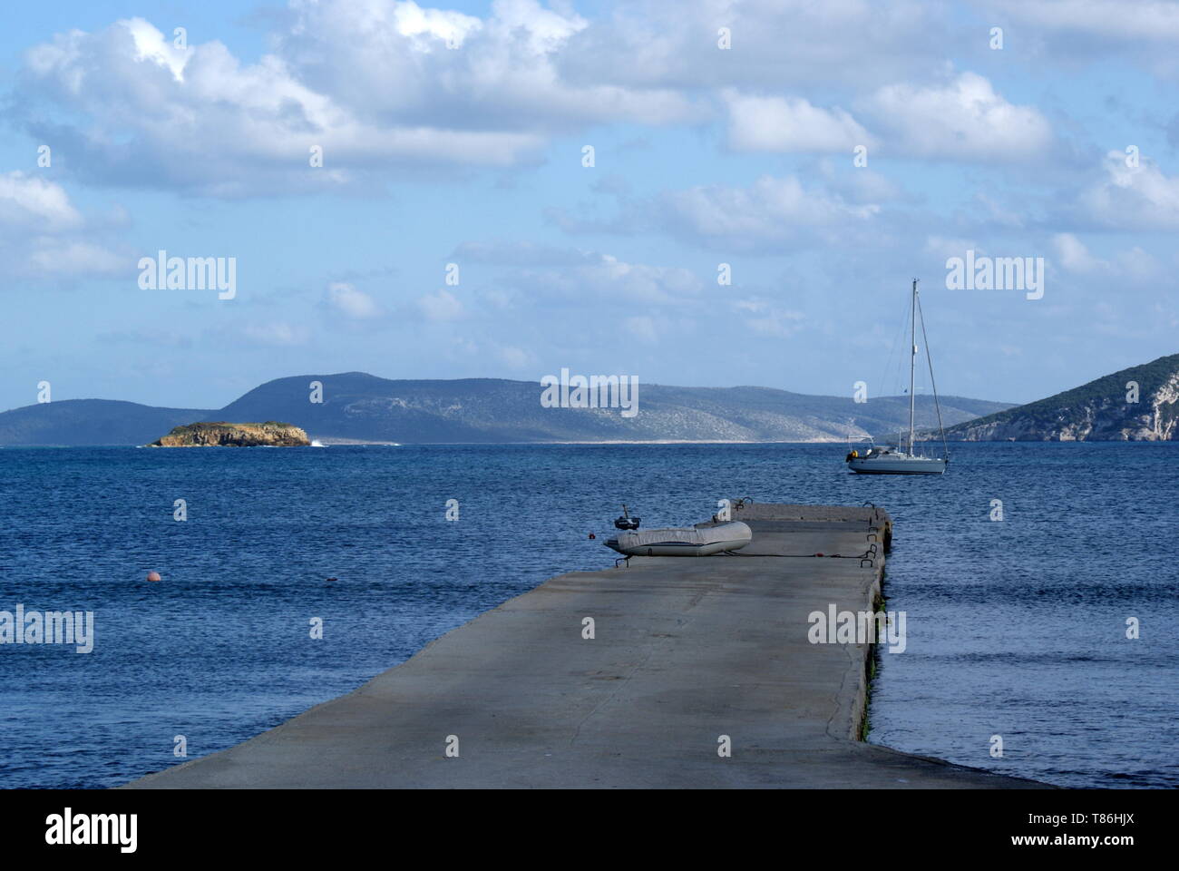 Yacht anchored in Methoni harbour, Methoni, Peloponnese, Greece Stock ...