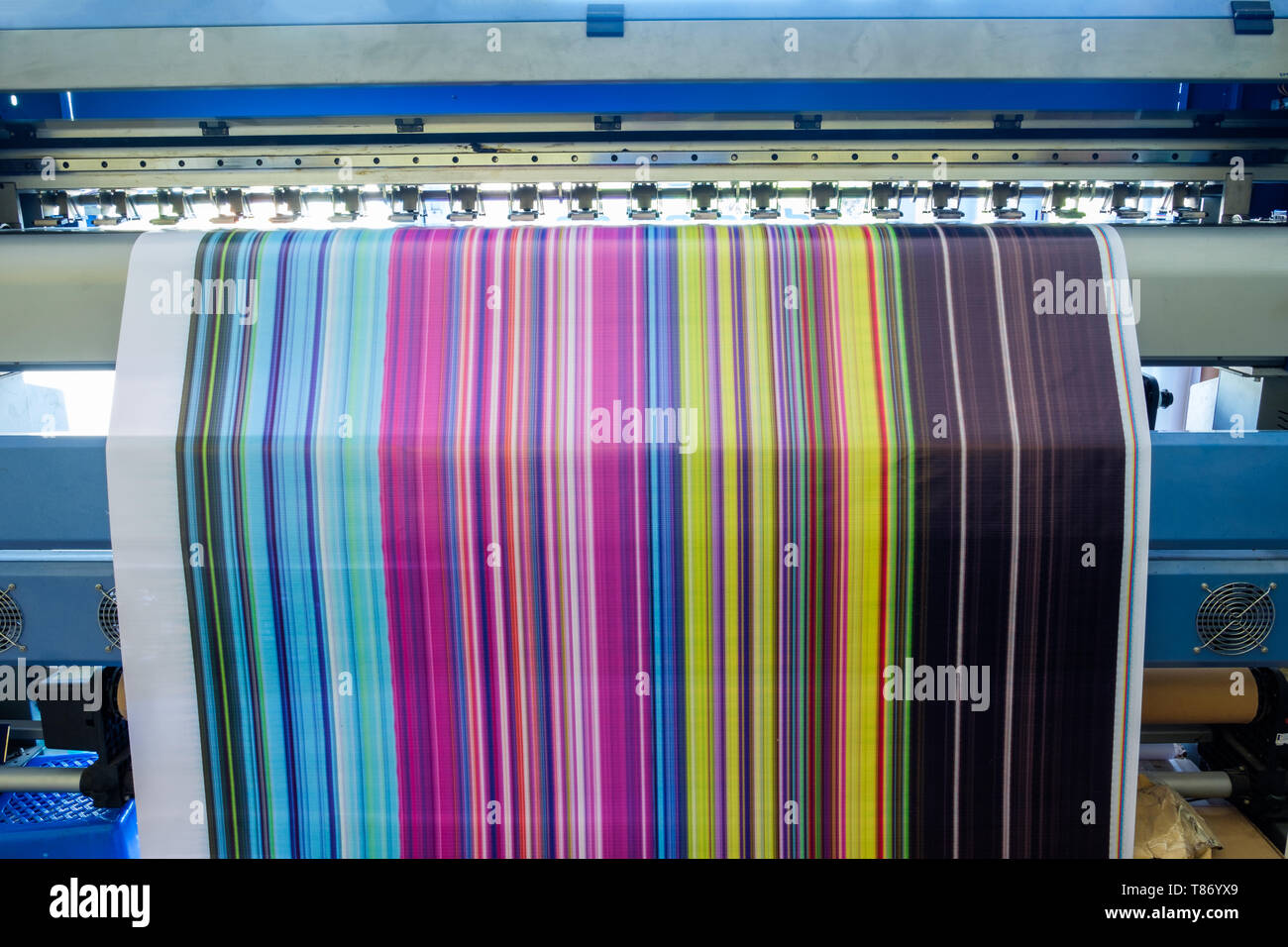 Large inkjet printer working multicolor cmyk on vinyl banner Stock ...