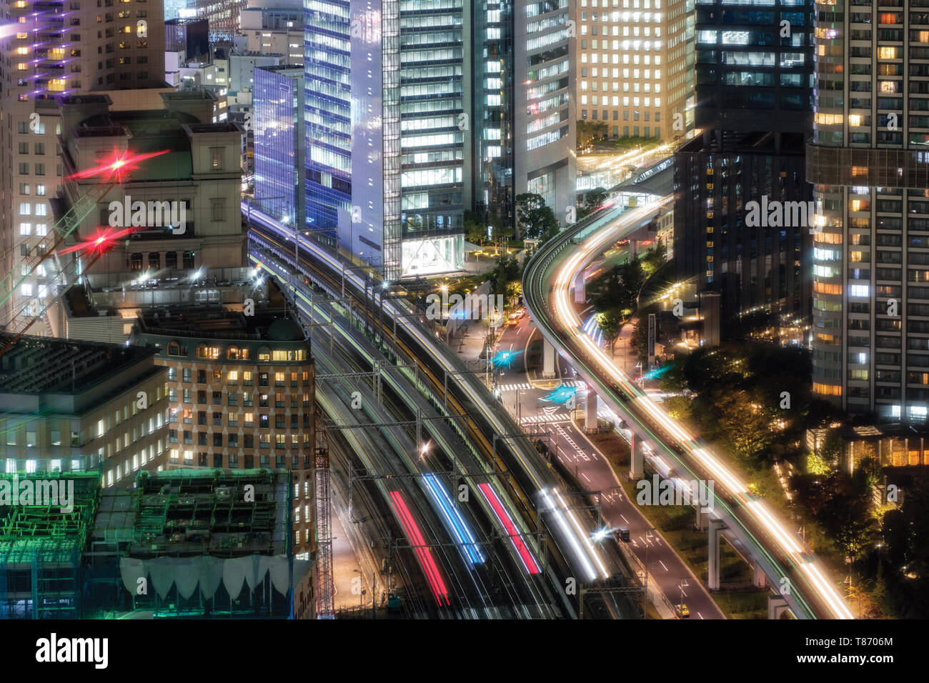 Daimon tokyo hi-res stock photography and images - Alamy
