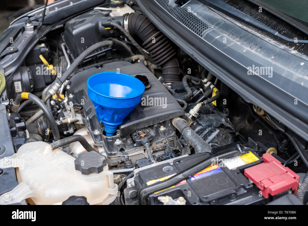 Close-up Synthetic change oil box in engine front system Stock Photo ...