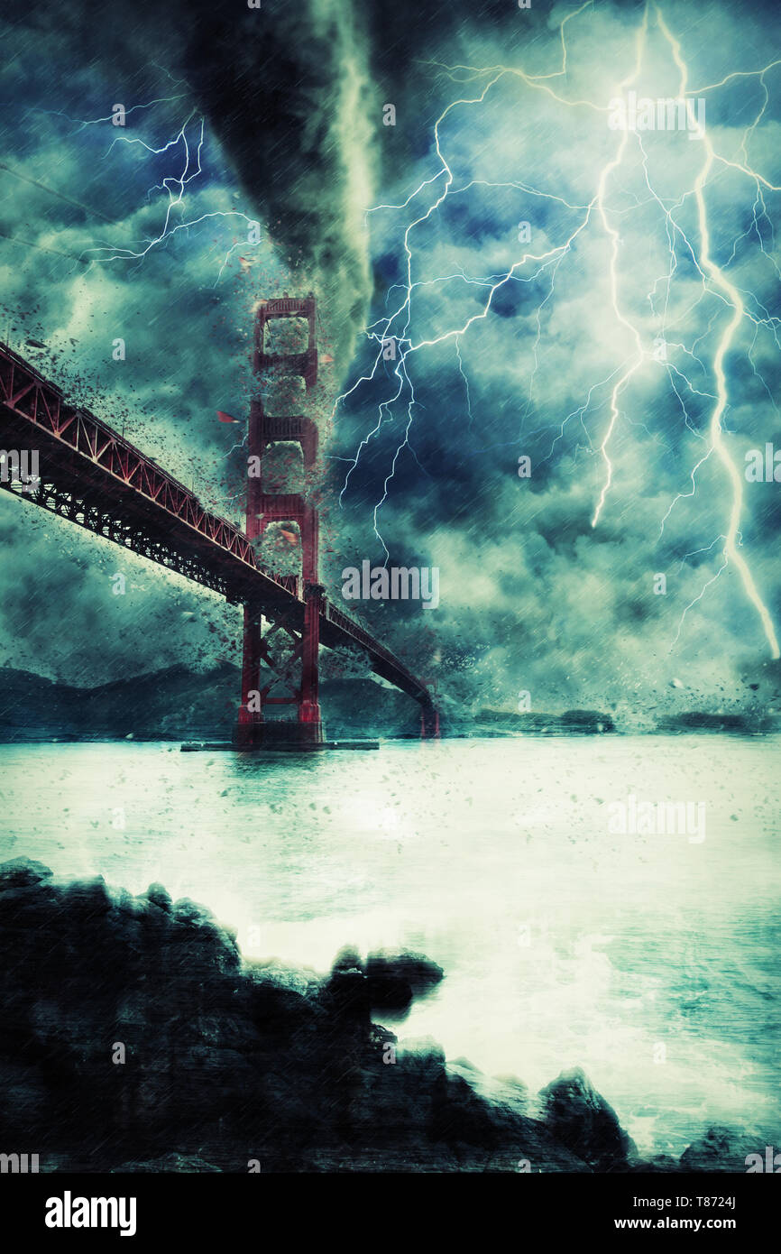 Golden Gate Bridge during the heavy storm, rain and lighting in ...