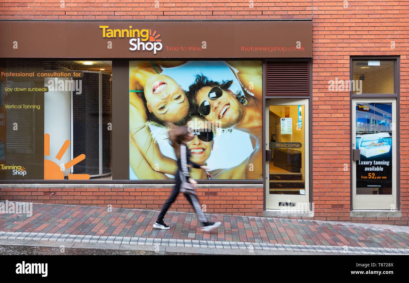 The tanning shop hi-res stock photography and images - Alamy
