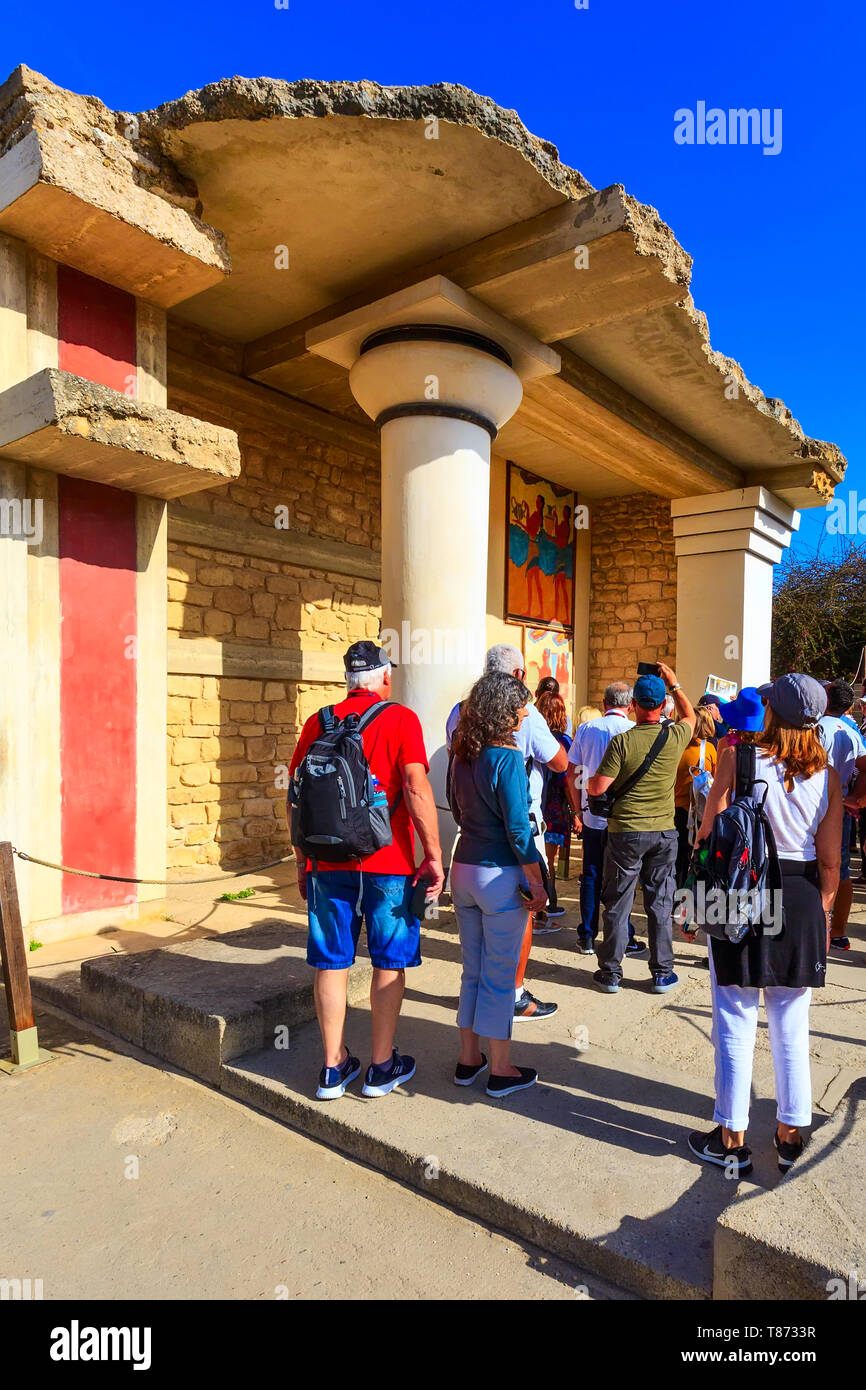 Visiting crete hi-res stock photography and images - Alamy