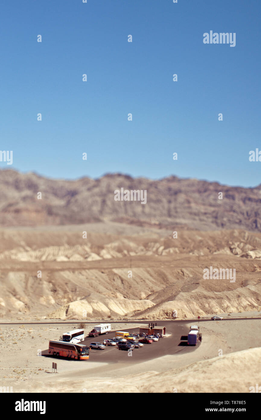 Rest Stop in the Desert Stock Photo - Alamy