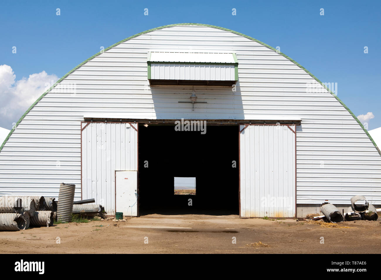 Farm Storage Building Stock Photo - Alamy