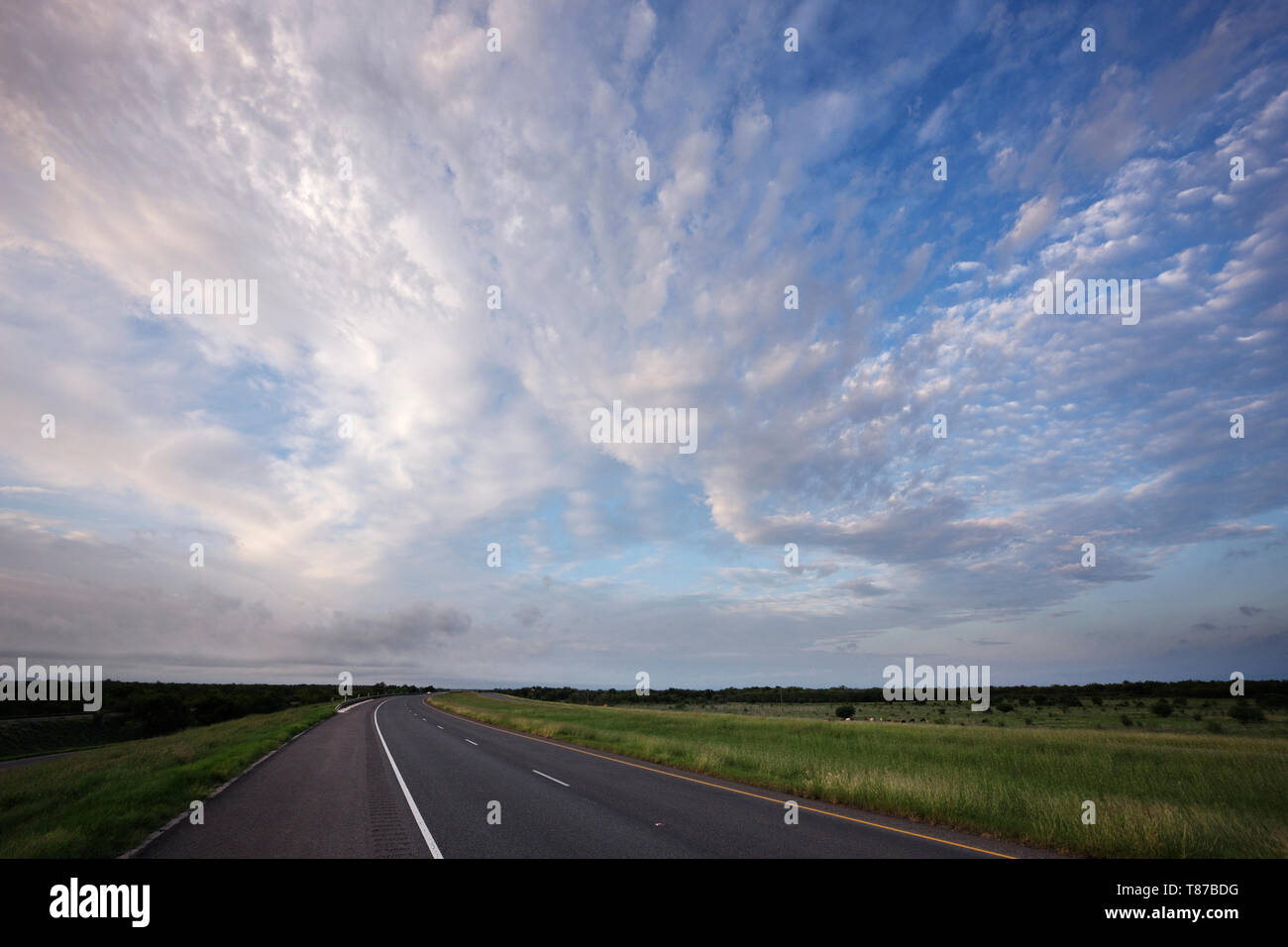 Interstate 35 hi-res stock photography and images - Alamy
