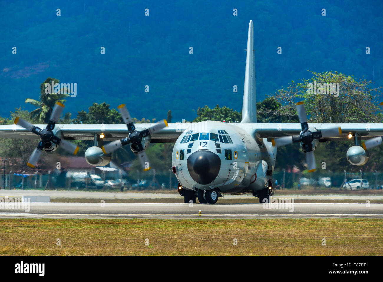 Lockheed c 130h 30 hercules hi-res stock photography and images - Alamy
