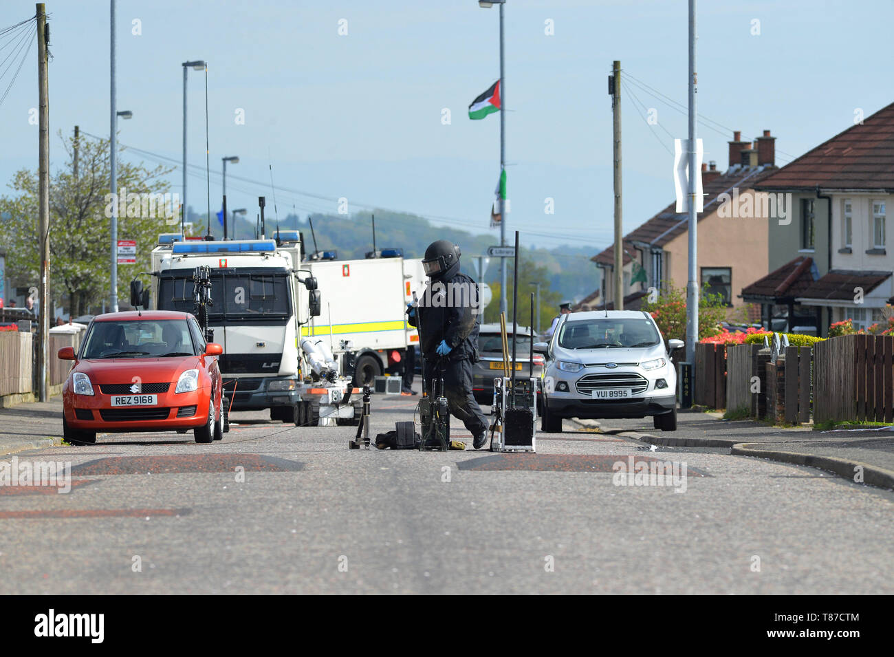 Bomb disposal northern ireland hi-res stock photography and images - Alamy