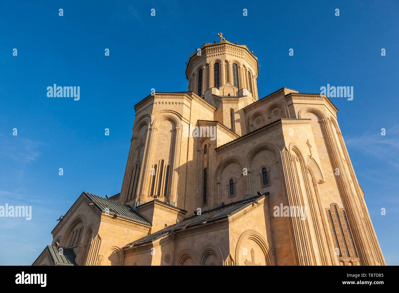 Georgia, Tbilisi, Tsminda Sameba Cathedral, exterior Stock Photo - Alamy