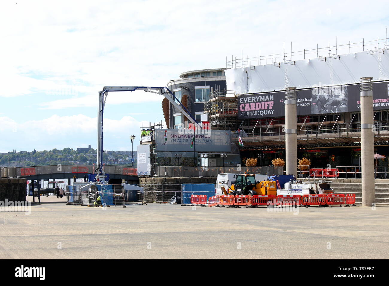 Cardiff everyman cinema hi-res stock photography and images - Alamy