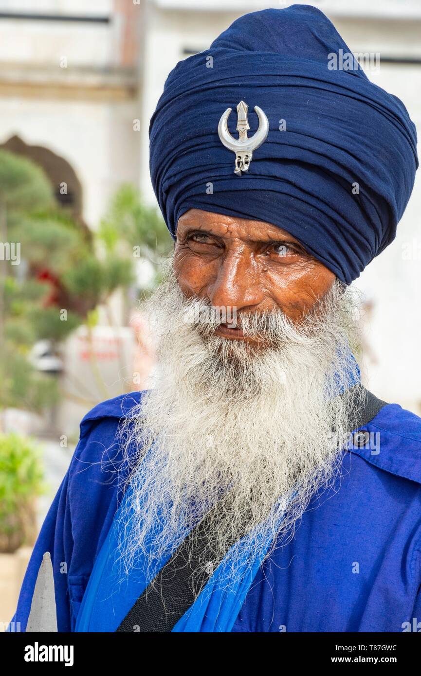 Delhi sikh gurdwara sikh temple hi-res stock photography and images - Alamy Delhi sikh gurdwara sikh temple hi-res stock photography and images - Alamy