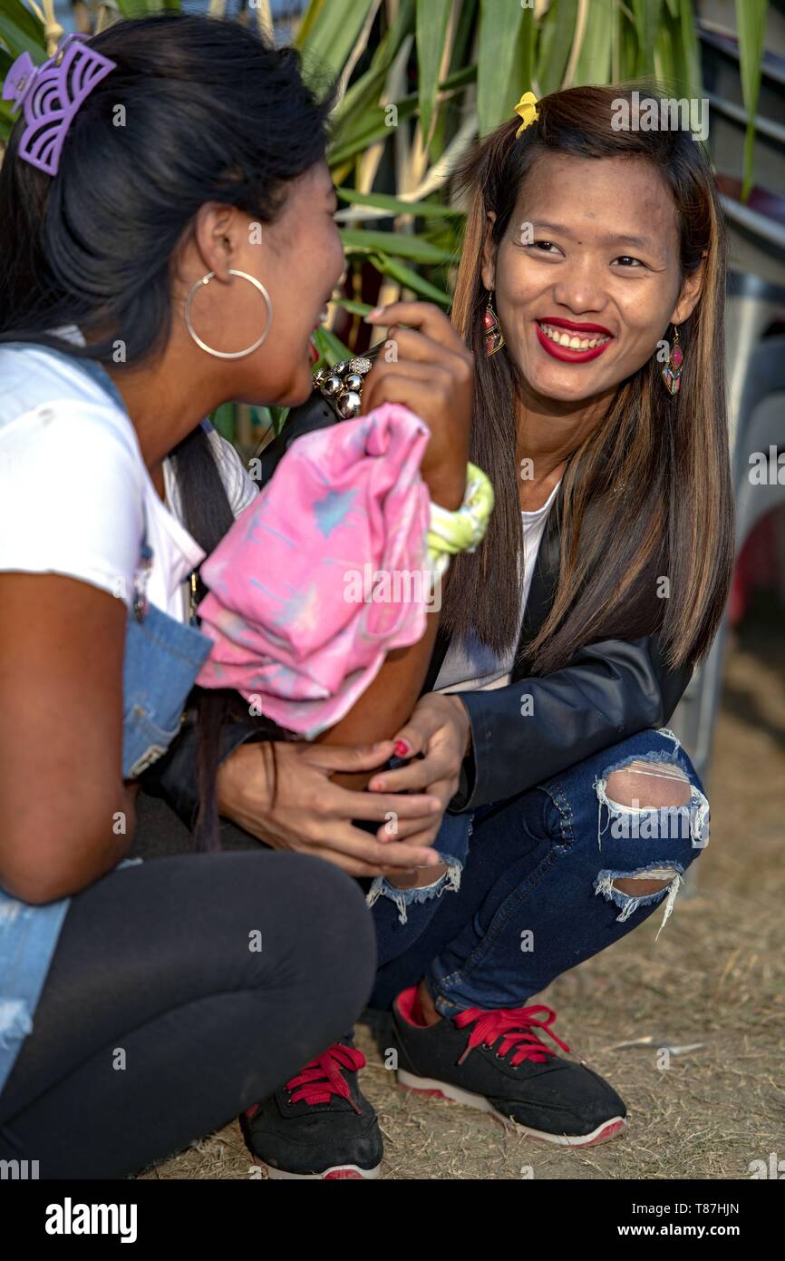 Chalo Loku High Resolution Stock Photography and Images - Alamy