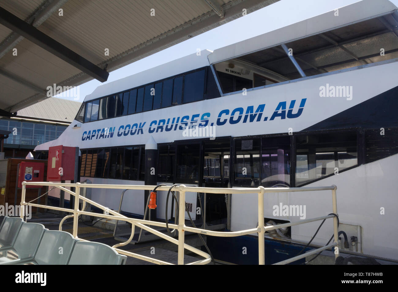 Perth swan river captain cook cruise hi-res stock photography and ...
