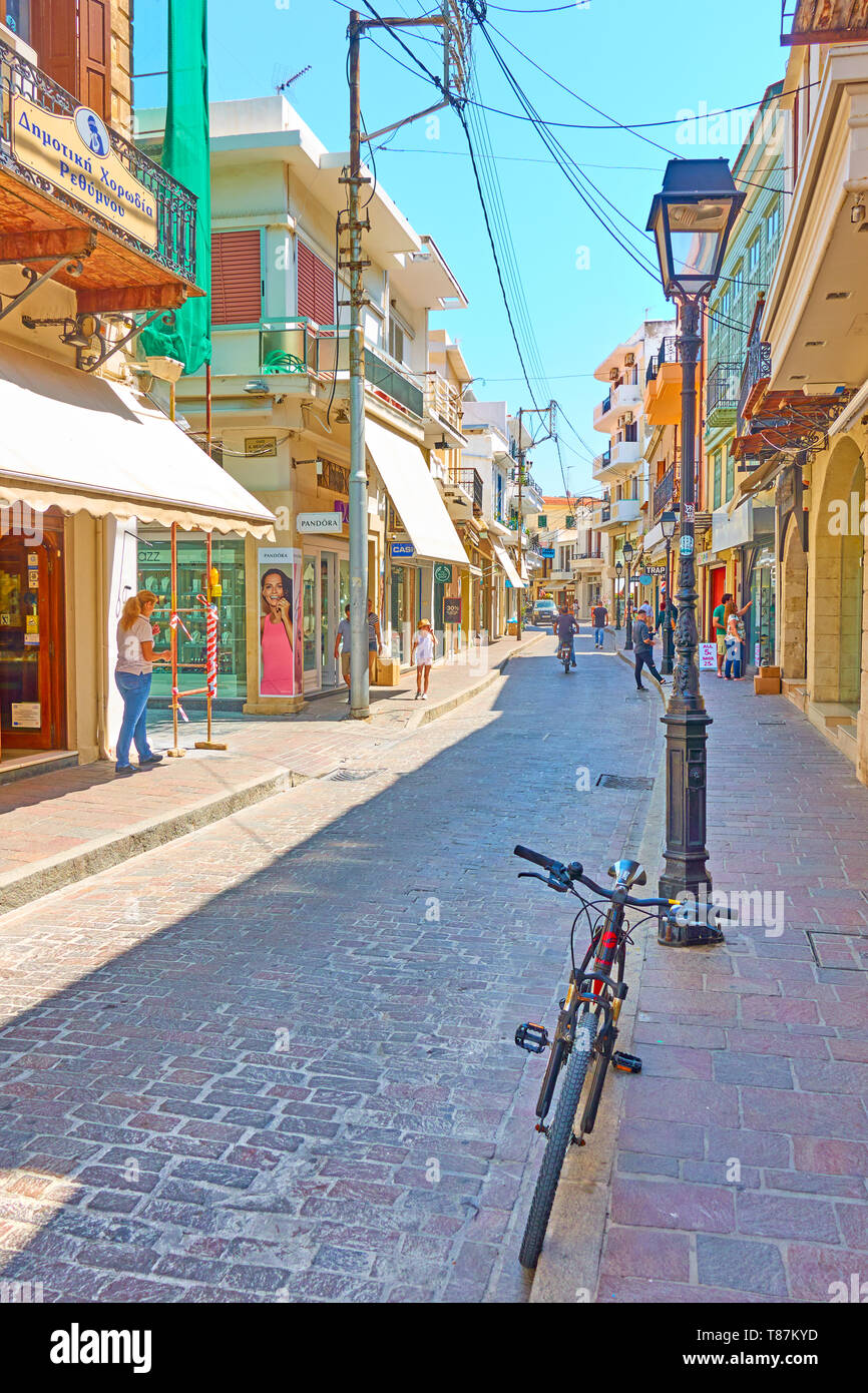 Rethymnon and shops hi-res stock photography and images - Alamy