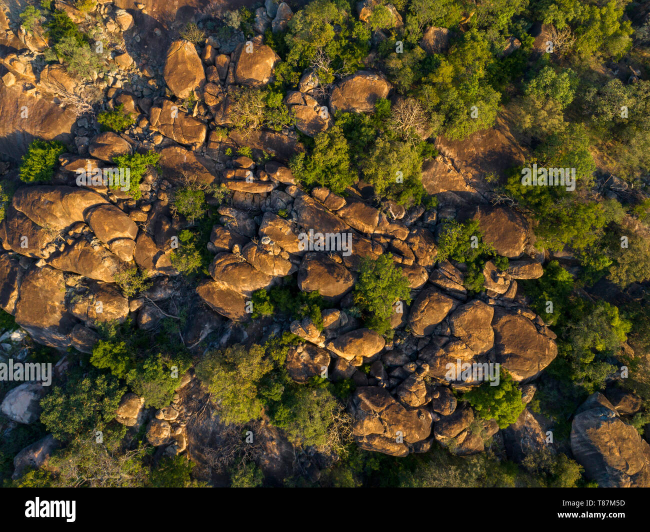 Zimbabwe matabeleland matobo hills hi-res stock photography and images ...