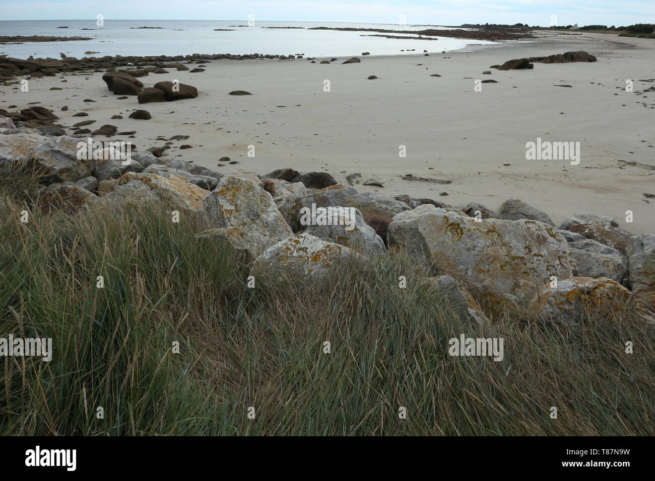 Barfleur beach hi-res stock photography and images - Alamy