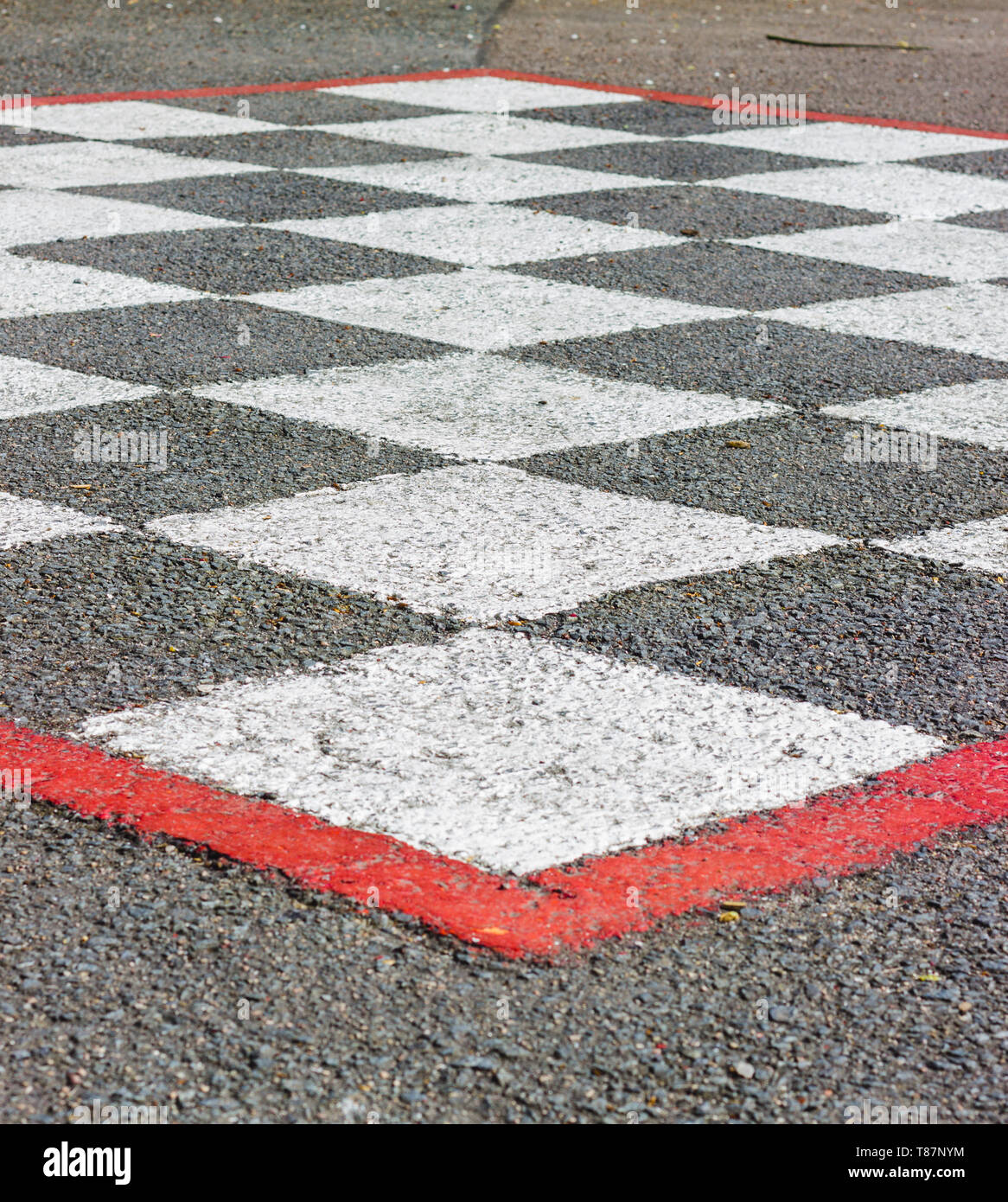 Outdoor Chess in an Aberdeen Park, Scotland Stock Photo - Alamy