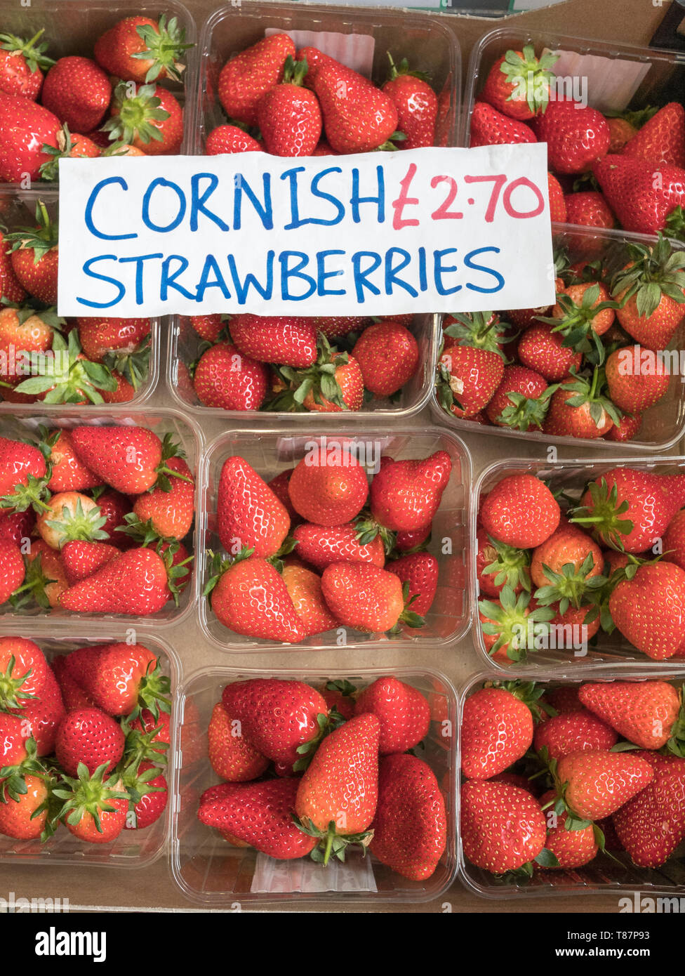 Fresh vegetables metaphor hi-res stock photography and images - Alamy