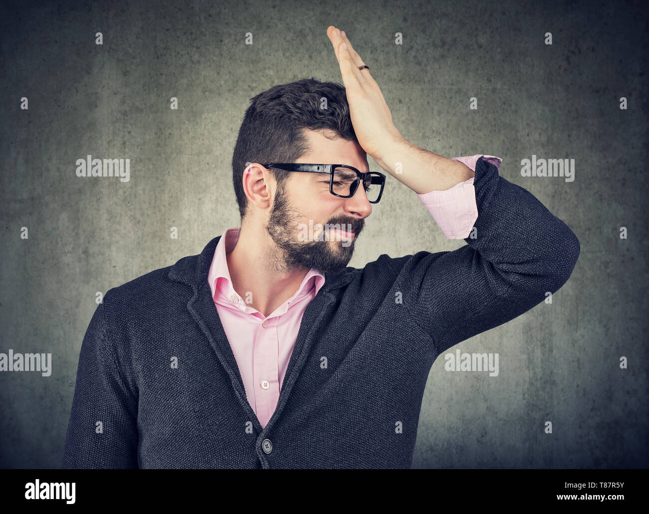 Face slapping hi-res stock photography and images - Alamy