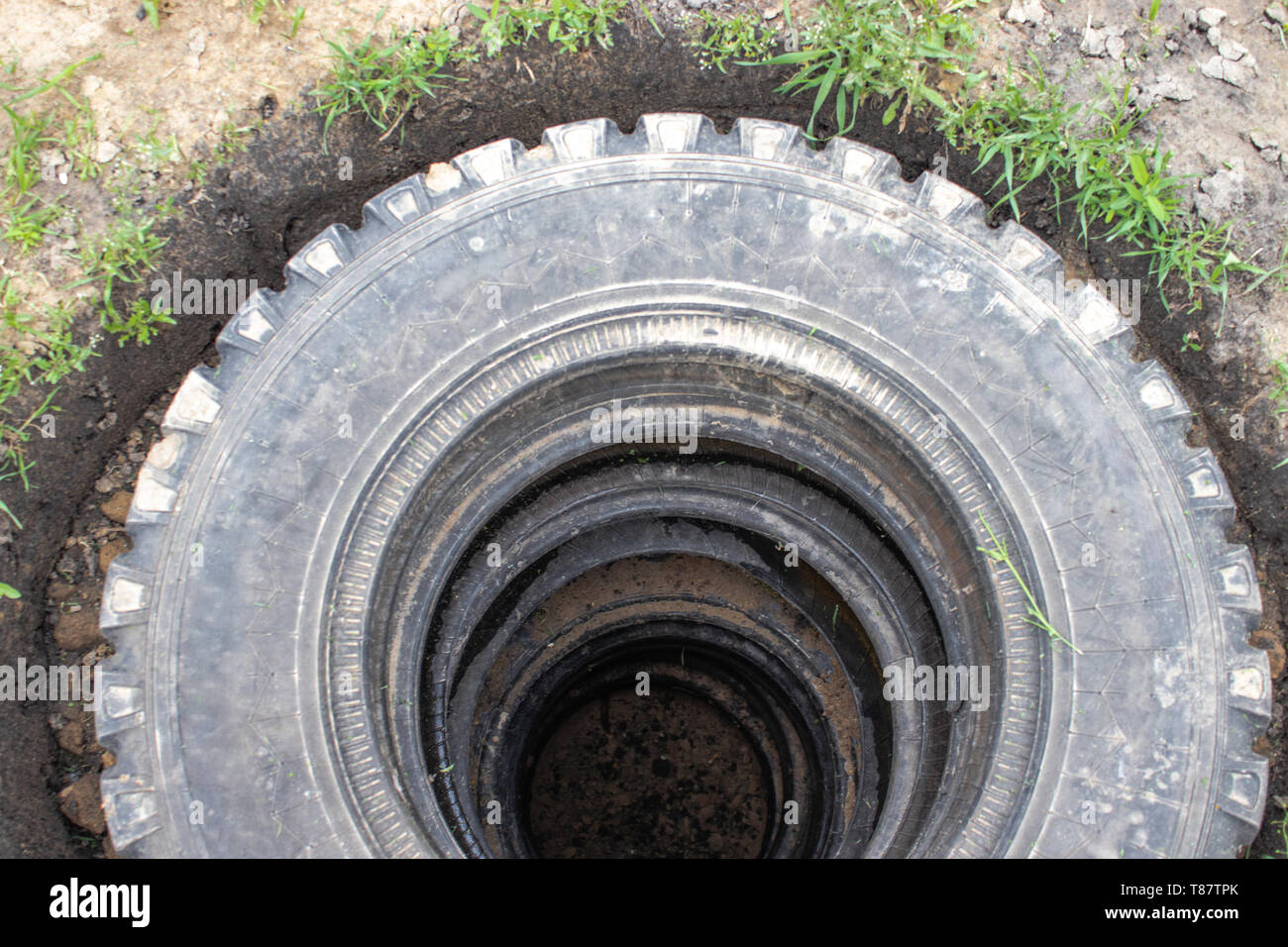 Sewer pit hi-res stock photography and images - Alamy