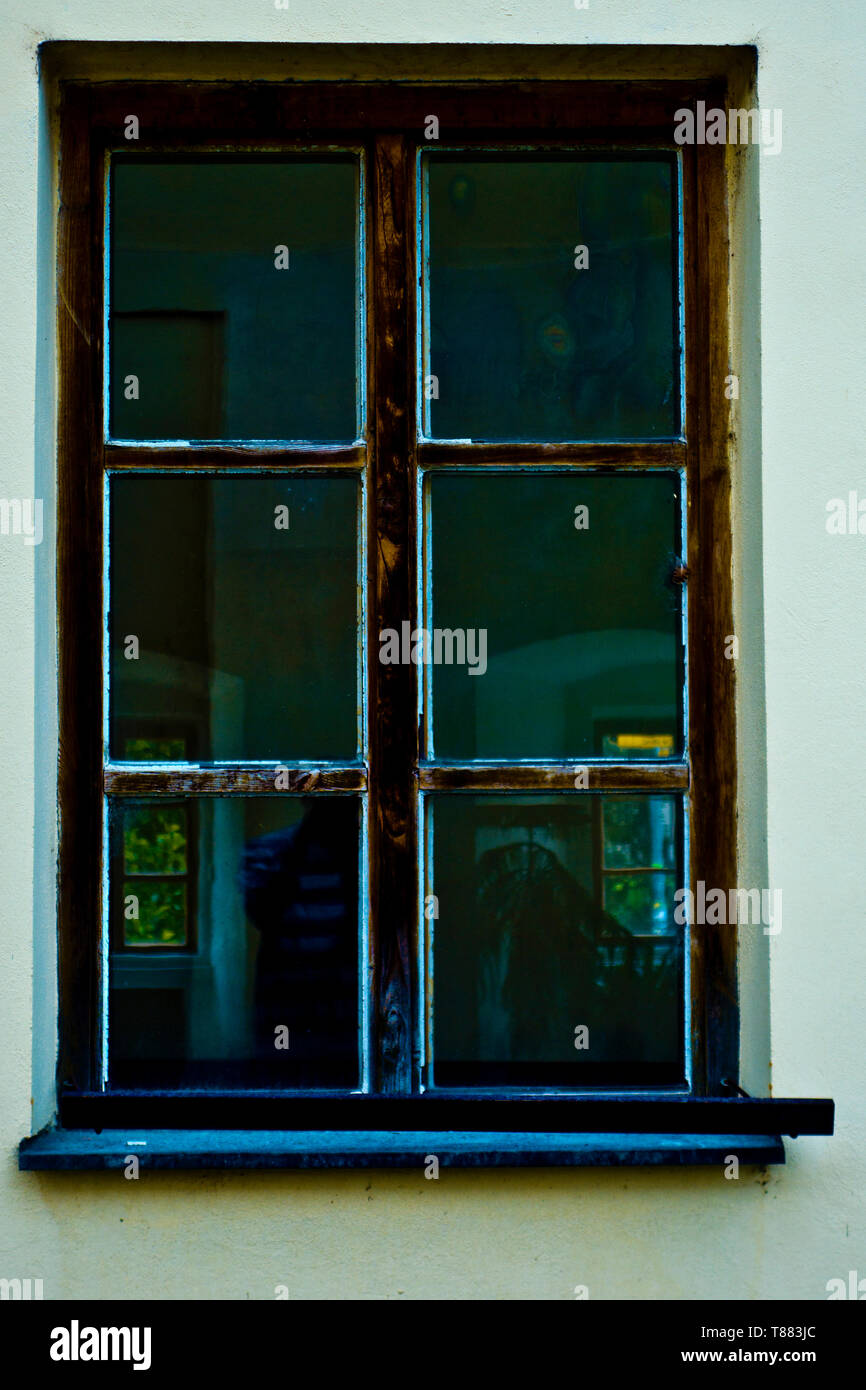 old wooden window Stock Photo - Alamy