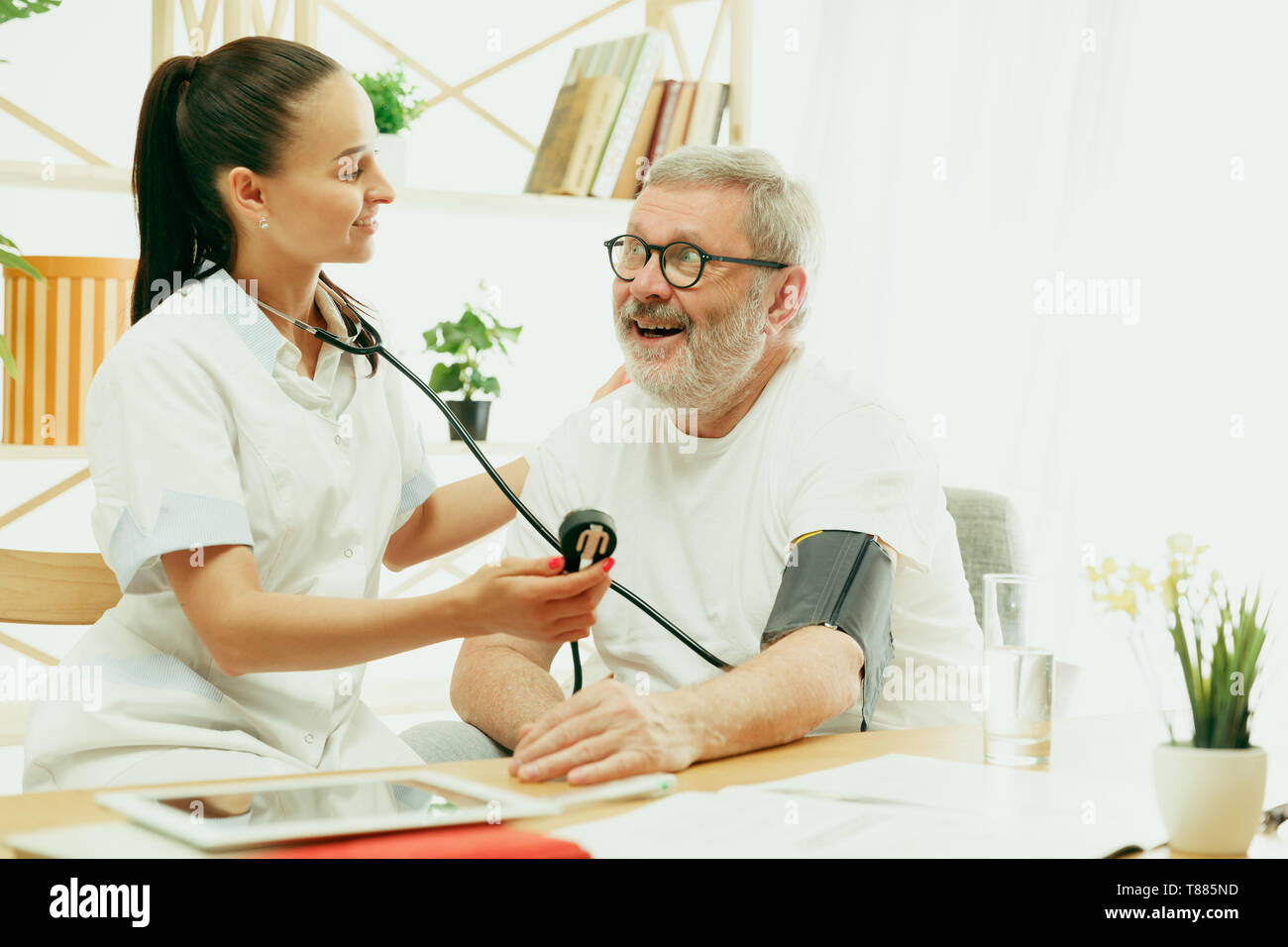 Visitor wearing nurse uniform hi-res stock photography and images - Alamy