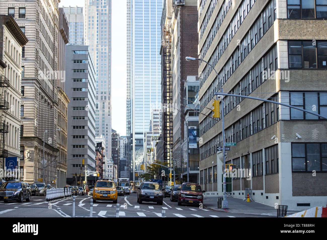 Daily life and street traffic on the streets of Manhattan, New York ...