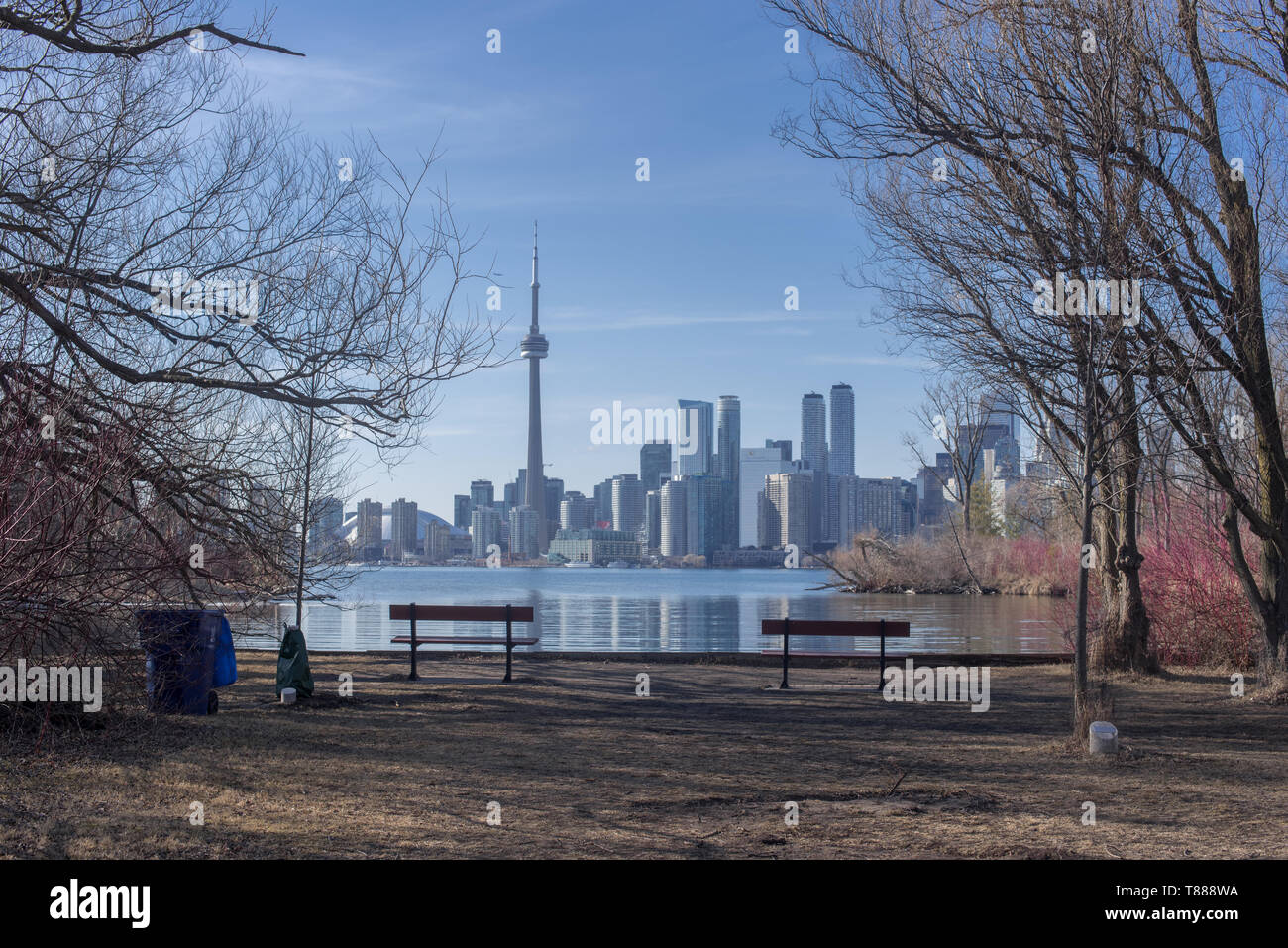 Toronto island lookout hi-res stock photography and images - Alamy