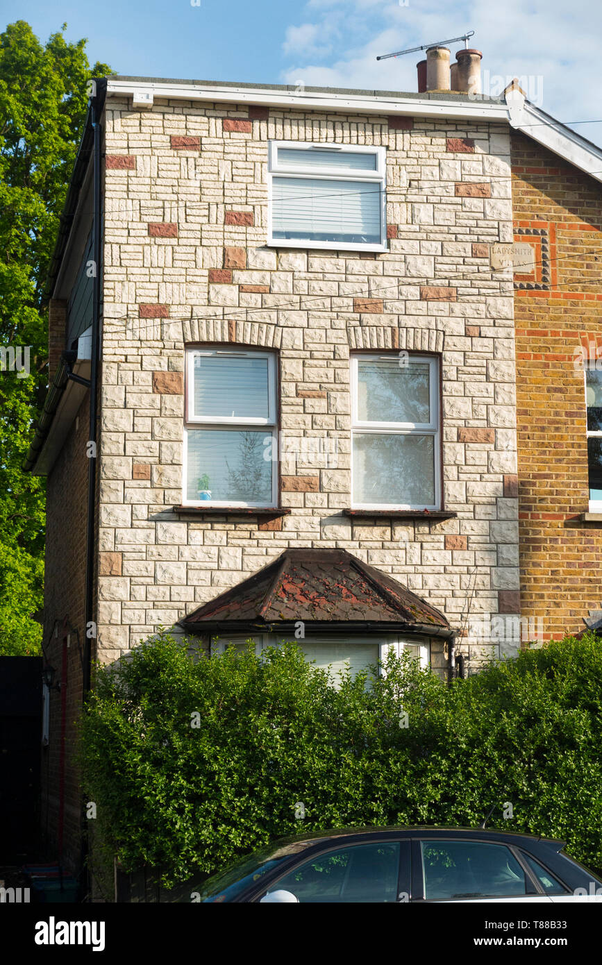 Stone cladding hi-res stock photography and images - Alamy